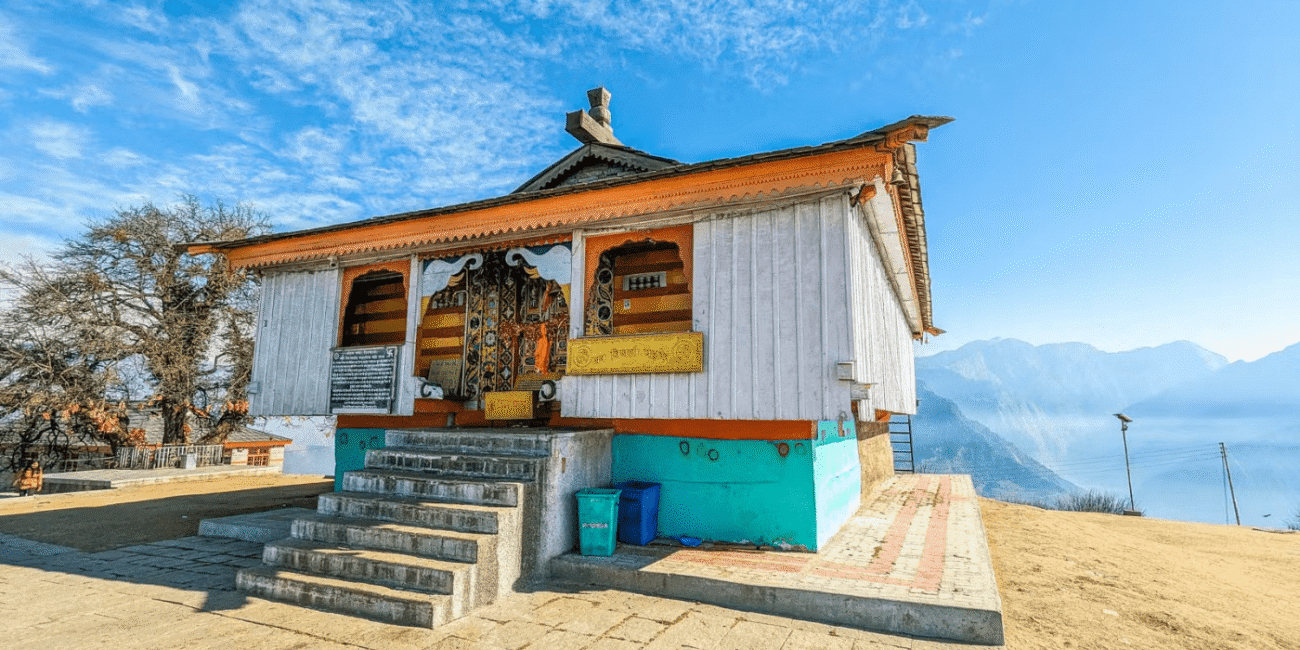 Bijli Mahadev Temple – Lightning Shiva Shrine, Kullu