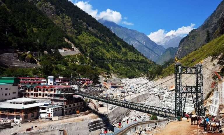 How to Reach Badrinath from Joshimath – Route, Distance & Tips